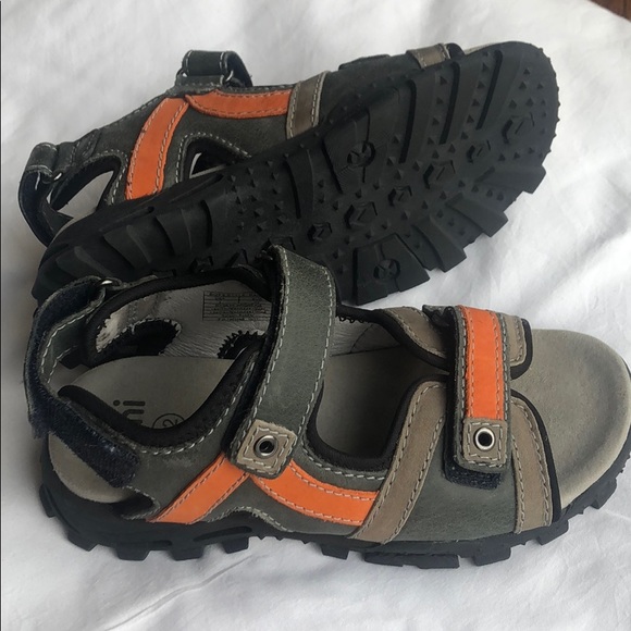 Umi | Shoes | Nwts Umi Velcro Sandals Size 32 Us | Poshmark
